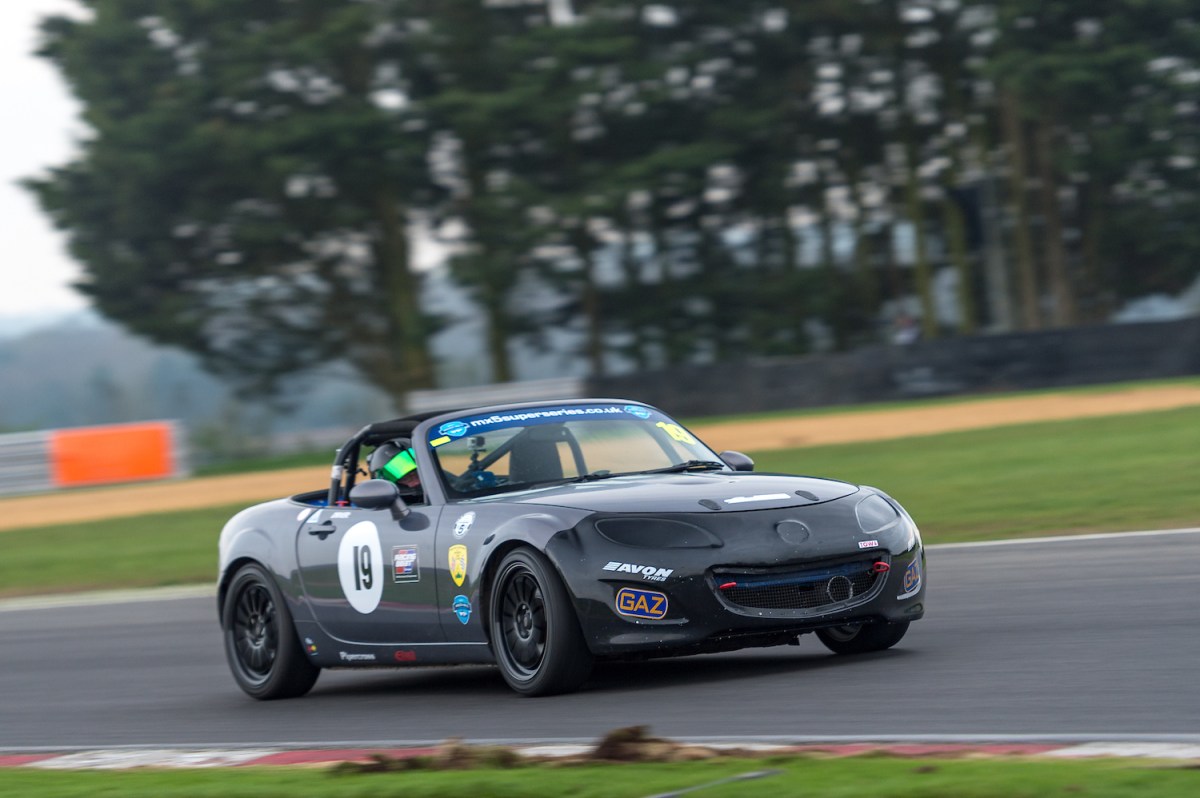 Mazda MX-5 – MK3 Supercup – Tucker-Motorsport